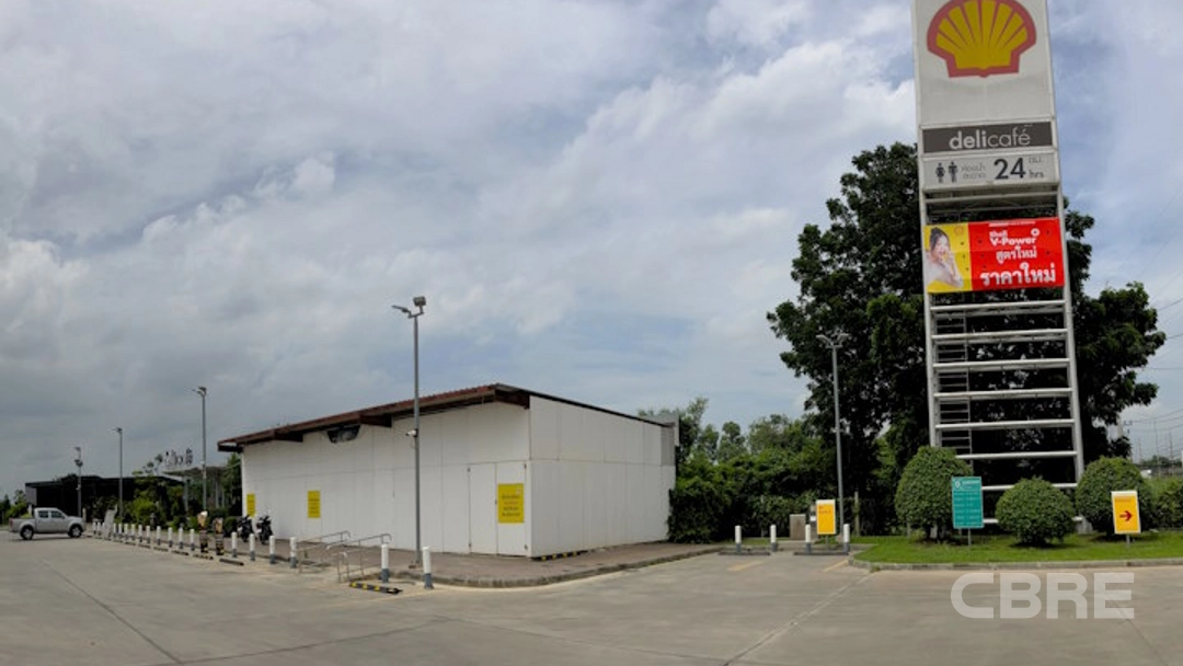 Retail Space for Rent in Shell Gas Station in Chachoengsao