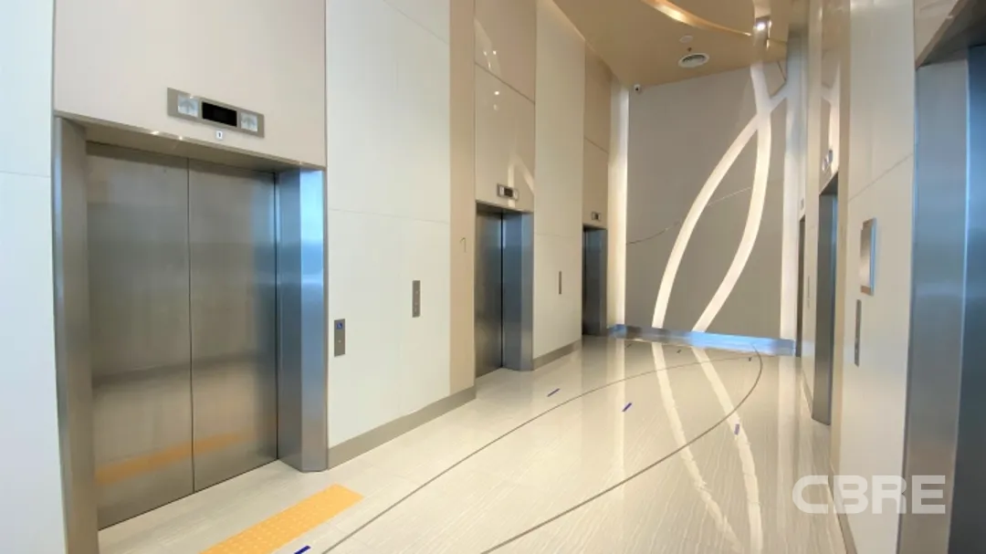 C.P. Tower North Park Office for Rent Vibhavadi Bangkok