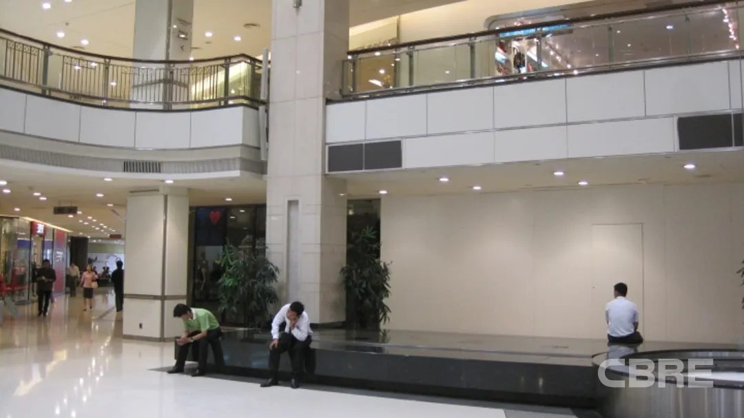 M Thai Tower All Seasons Ploenchit Office for Rent Bangkok