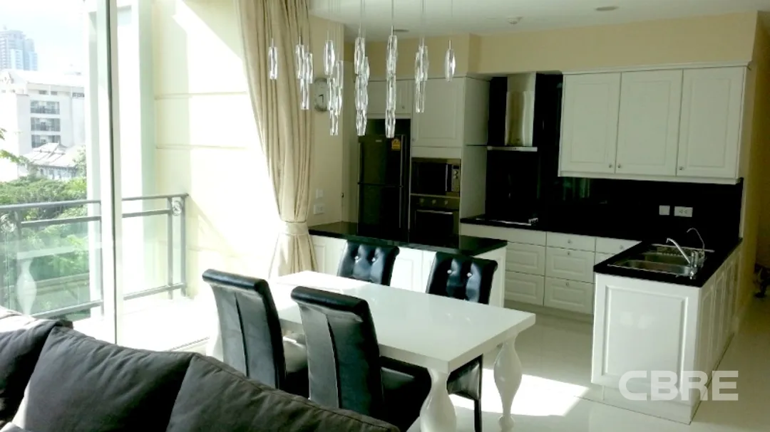 Royce Private Residences Condo for Sale Sukhumvit Bangkok