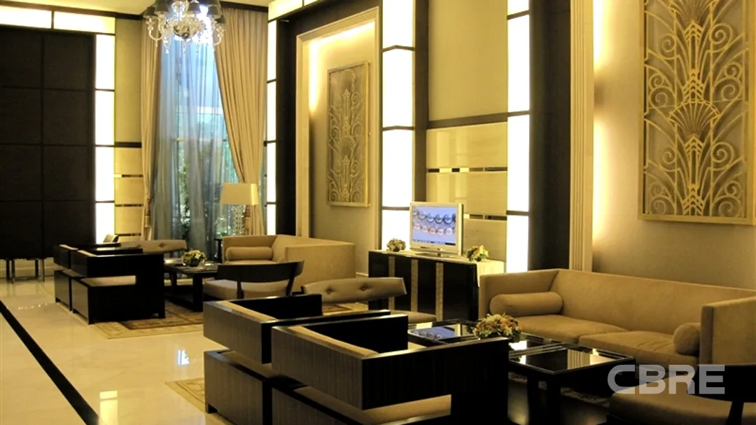 Bangkok Condo for sale - The Address Chidlom (8008)