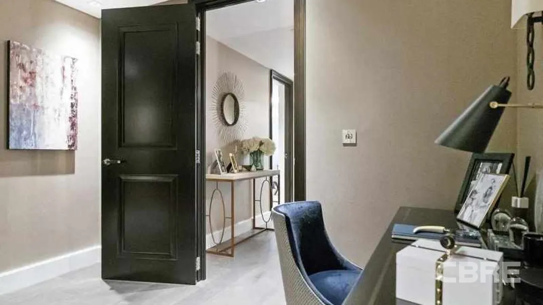 London Condominium for Sale - Kensington Row, London, UK