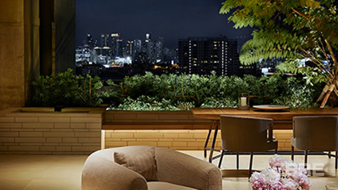 Windshell Naradhiwas Condominium for Sale Sathon Bangkok